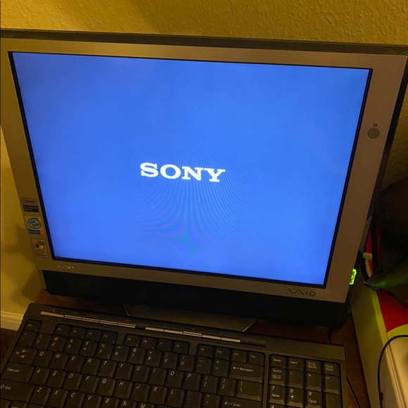 Sony | Office | Sony Computer With Wireless Keypad Mouse | Poshmark